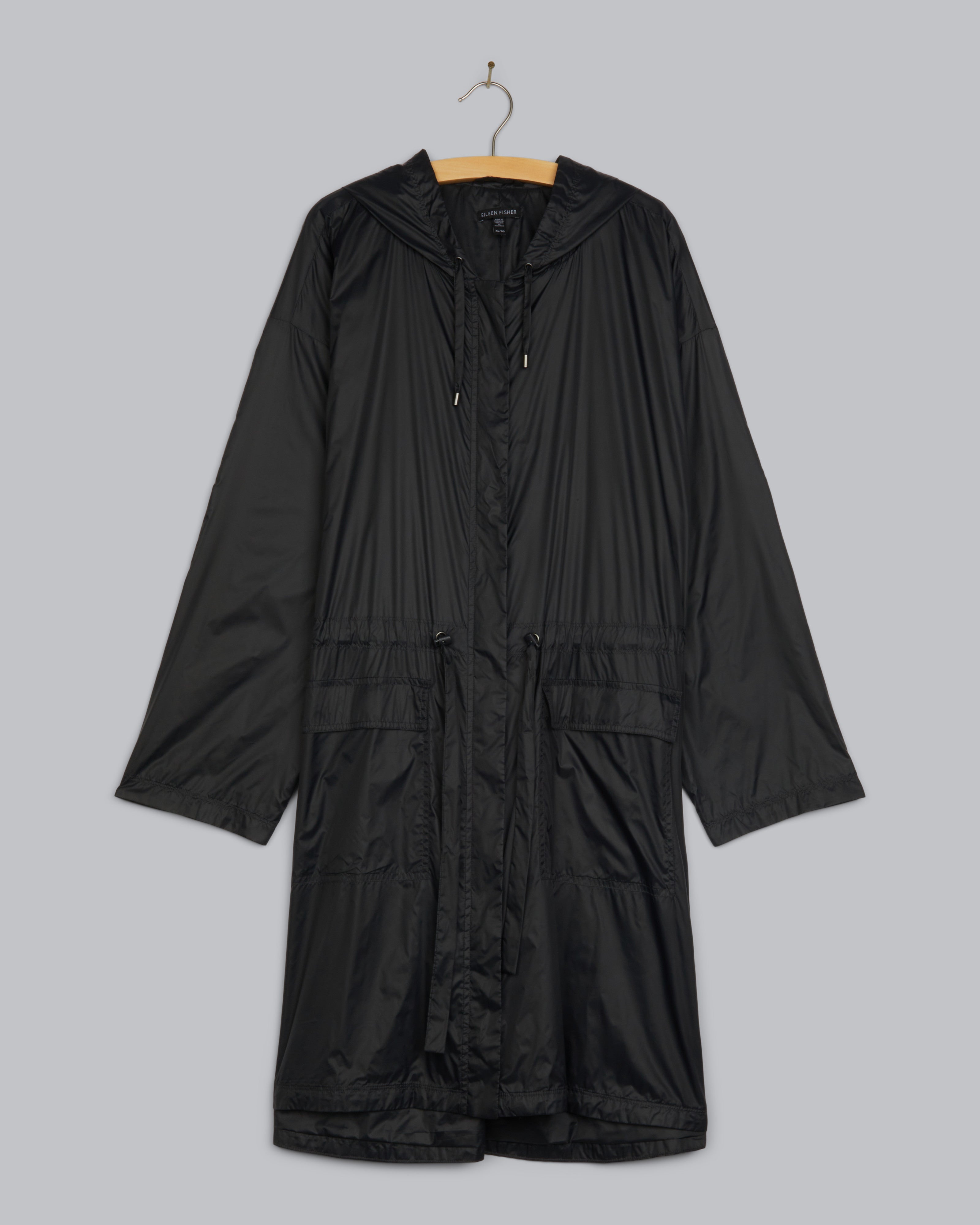 Eggshell Recycled Nylon Puffer Jacket – Eileen Fisher Renew